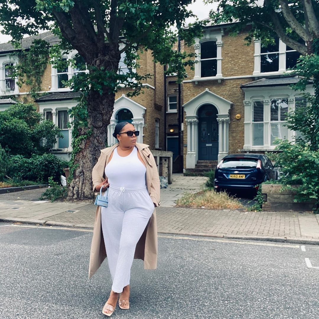 21 of the Best Layering Tank Tops to Create Chic Outfits | Who What Wear