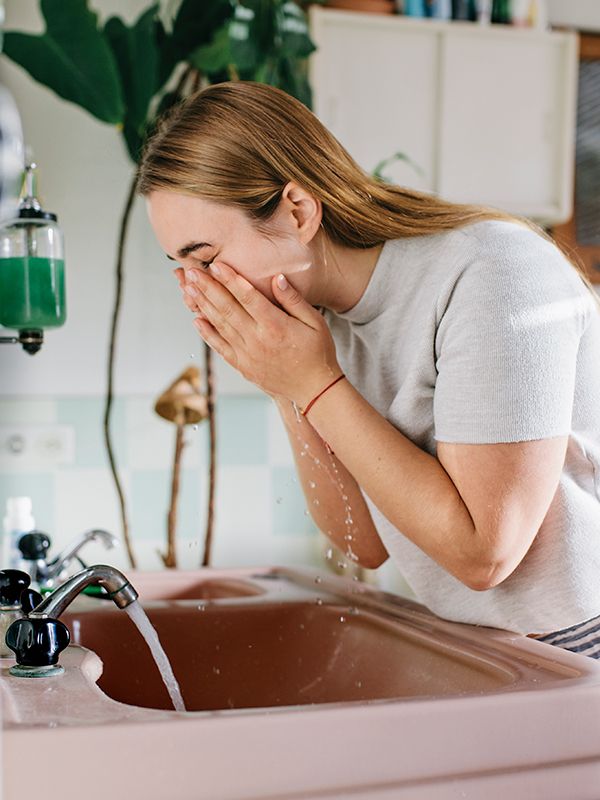 How to Clear Up Skin Through Your Diet and Vitamins | Who What Wear