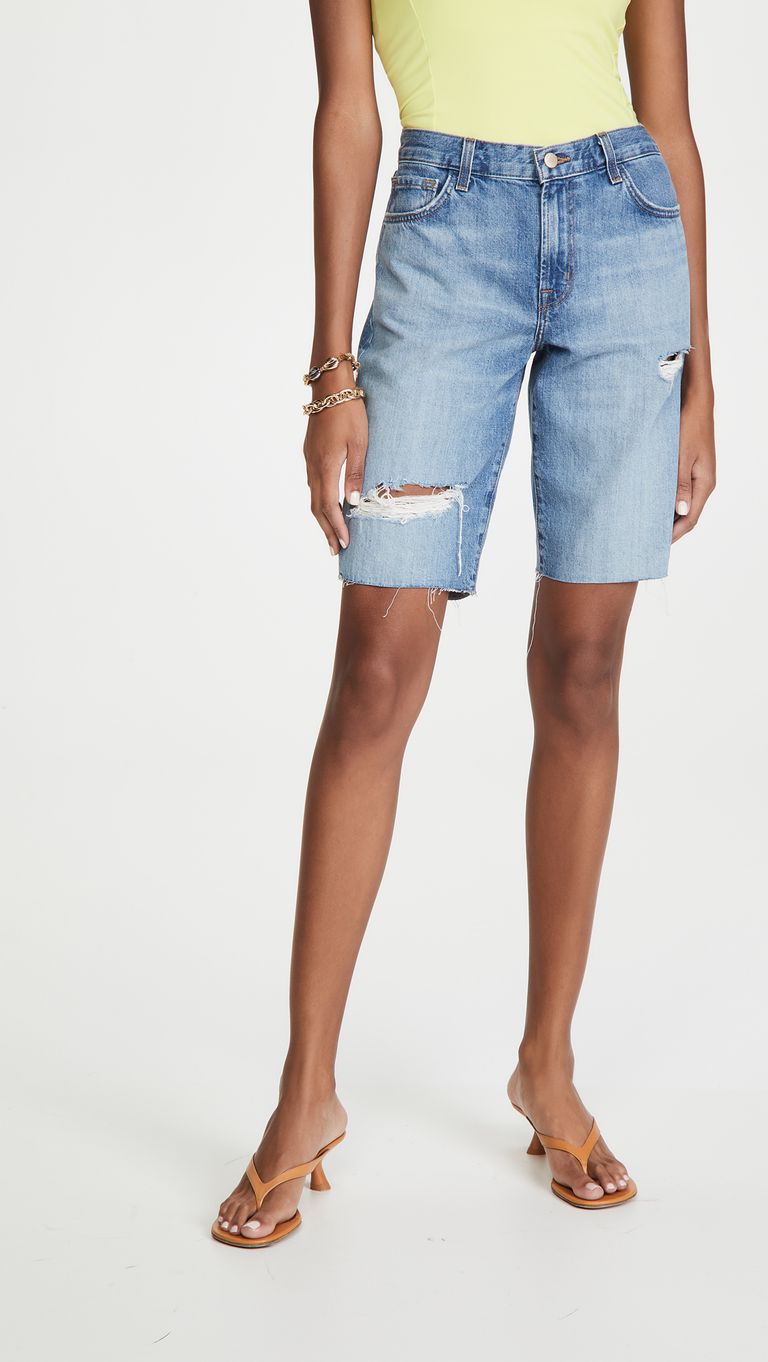 13 Cool Bermuda Shorts Outfits To Repeat Now | Who What Wear