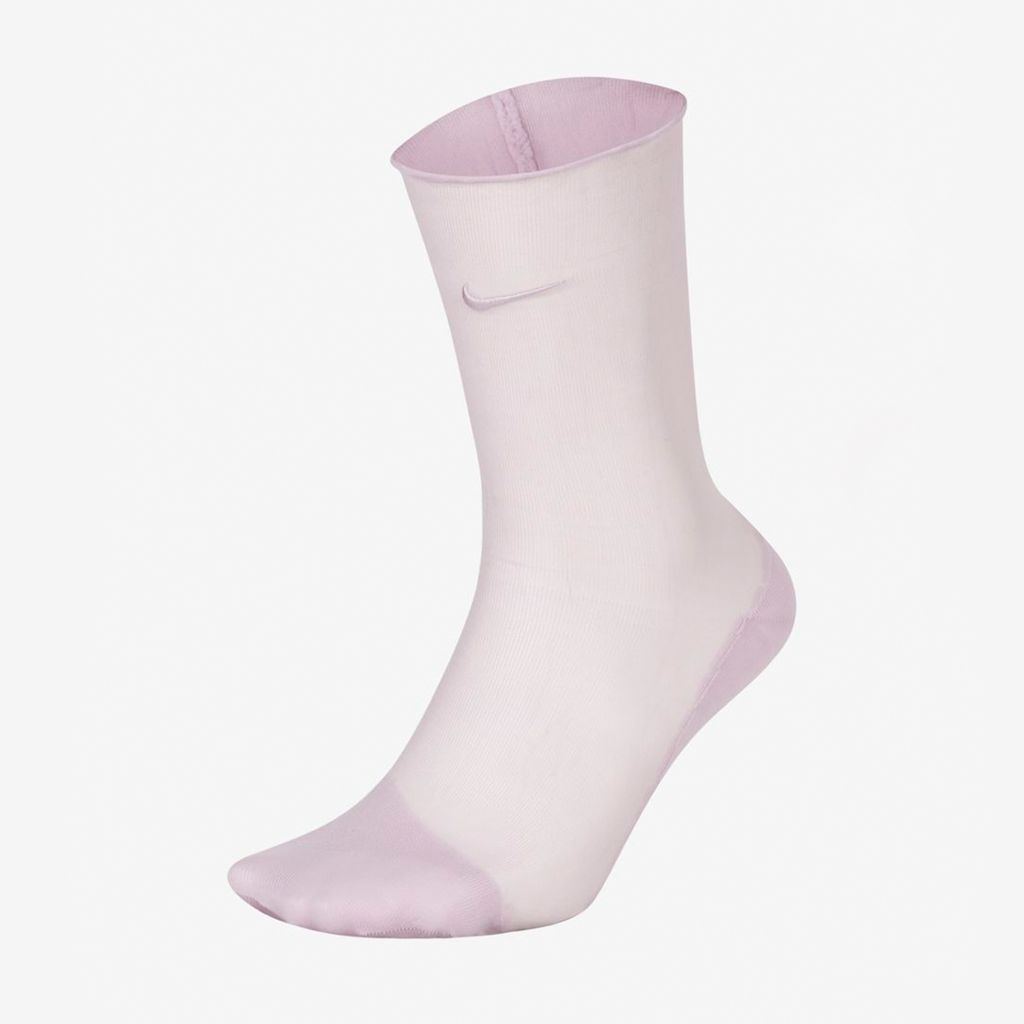 19 Popular Nike Items for Women That Keep Selling Out | Who What Wear