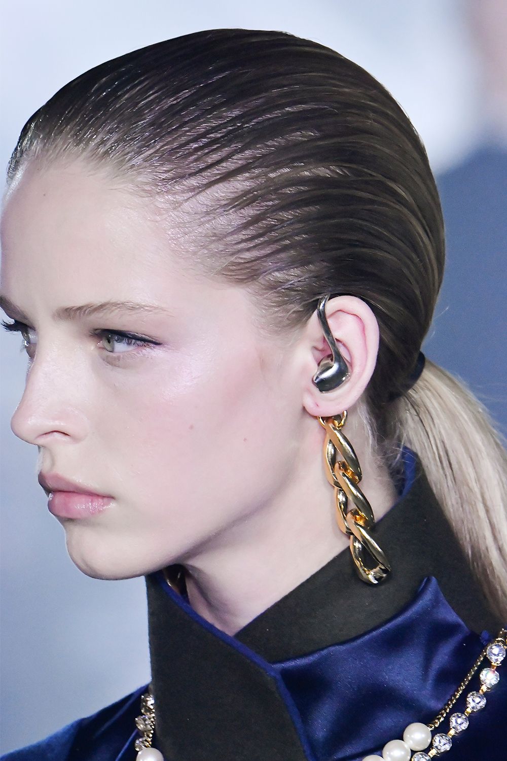 7 Fall Jewelry Trends You're Going to See Everywhere in 2020 | Who What ...