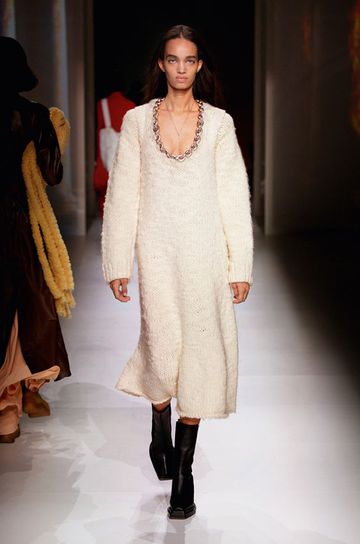 The 9 Best Fabrics to Wear During Fall | Who What Wear