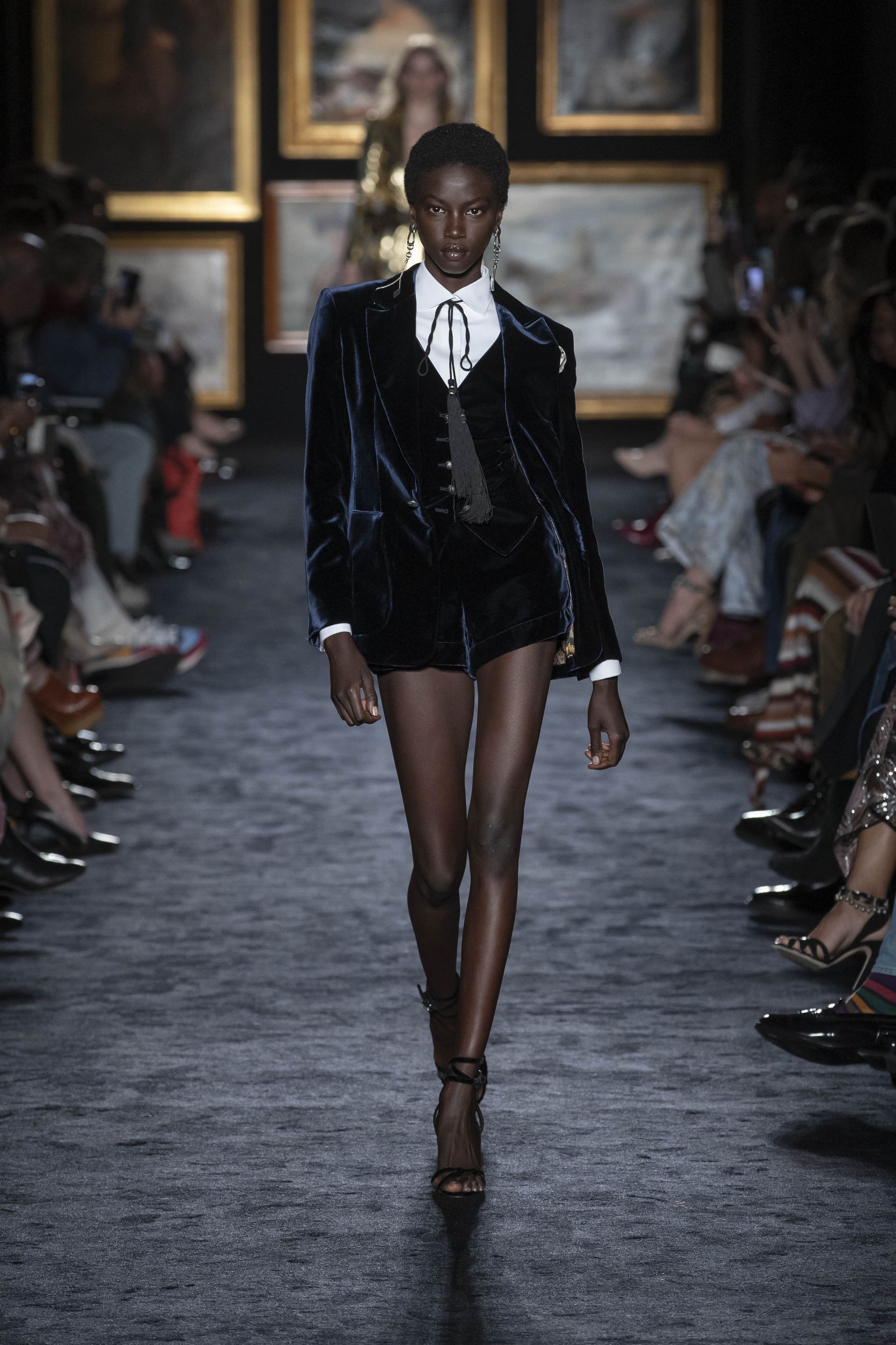 The 9 Best Fabrics to Wear During Fall | Who What Wear