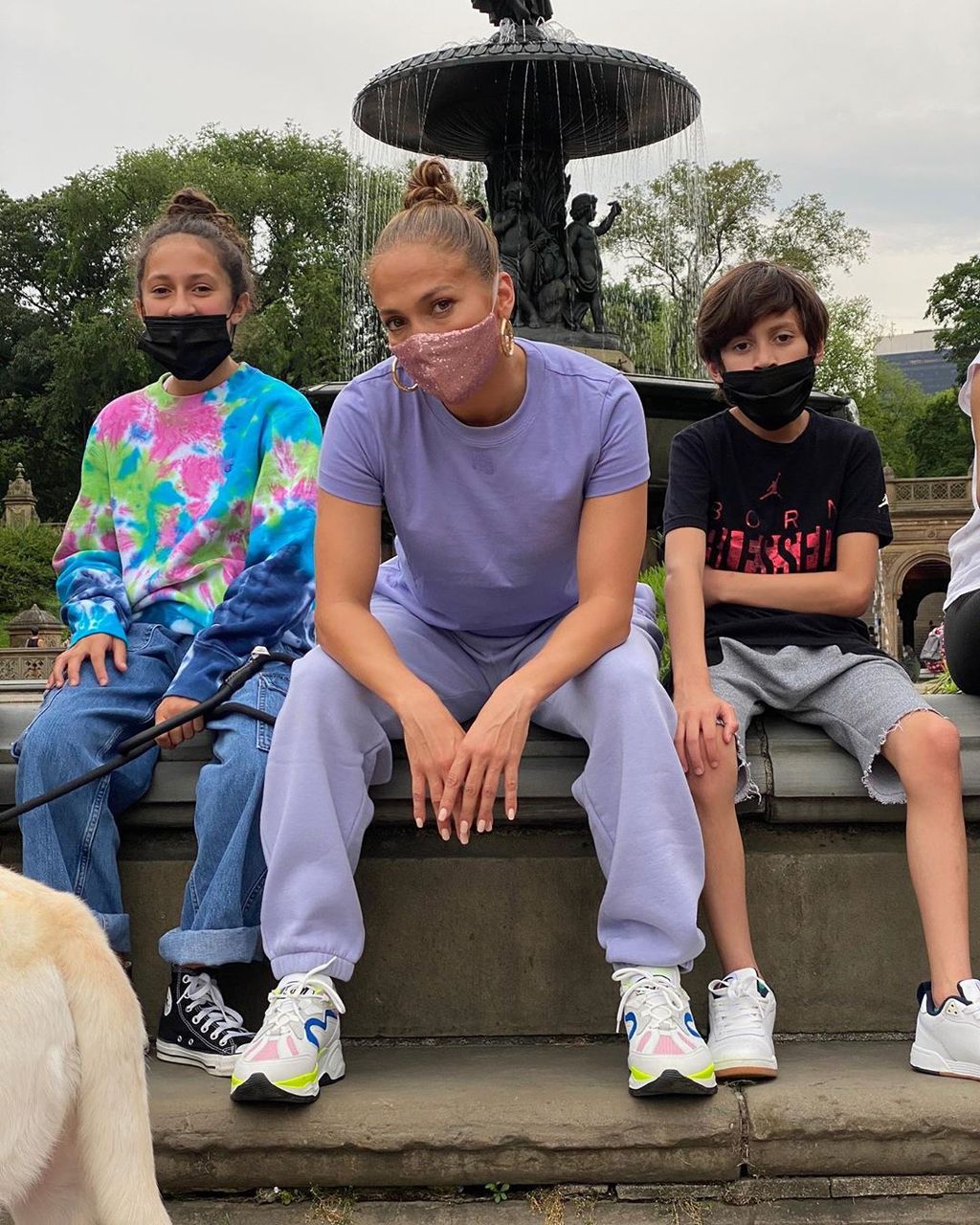 Shop the Face Mask Jennifer Lopez Wears on Repeat | Who What Wear