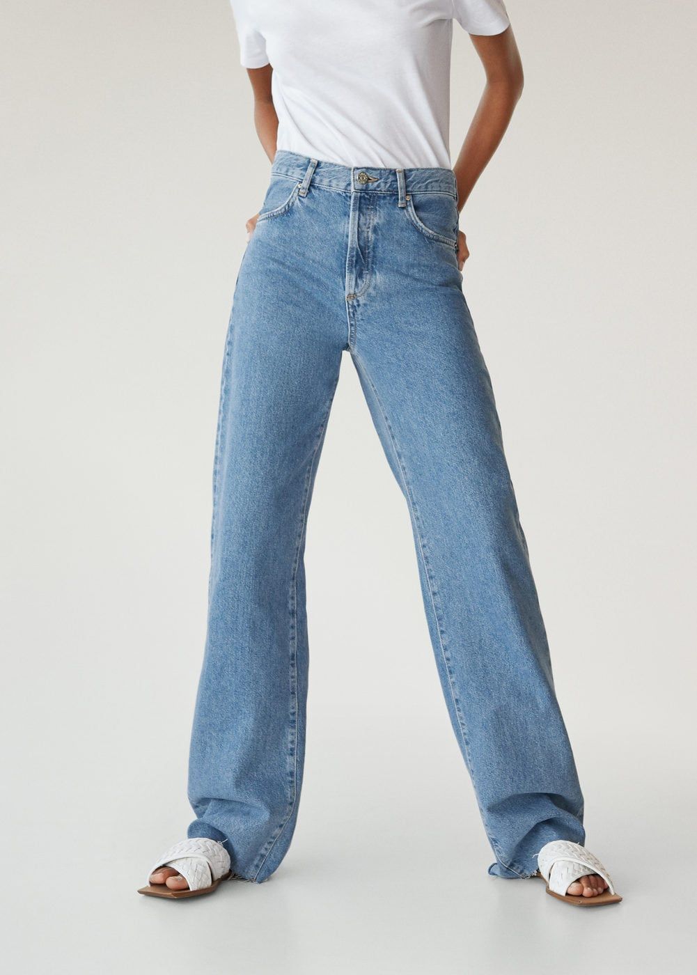 8 Simple Outfits California Girls Can't Stop Wearing | Who What Wear