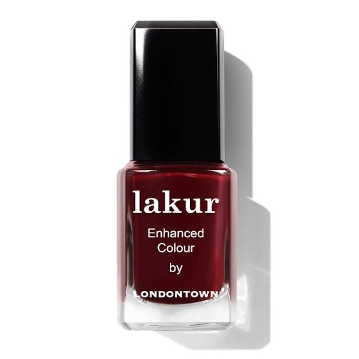 The 15 Best Dark Nail Polishes, According to Beauty Editors | Who What Wear