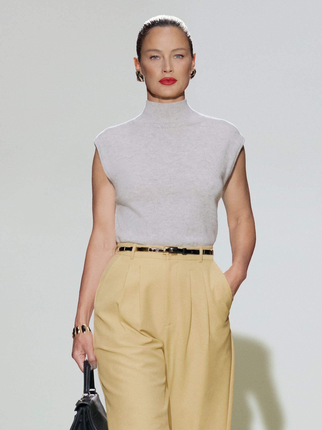 8 Dated Items We're Removing From Our Closets for Fall | Who What Wear