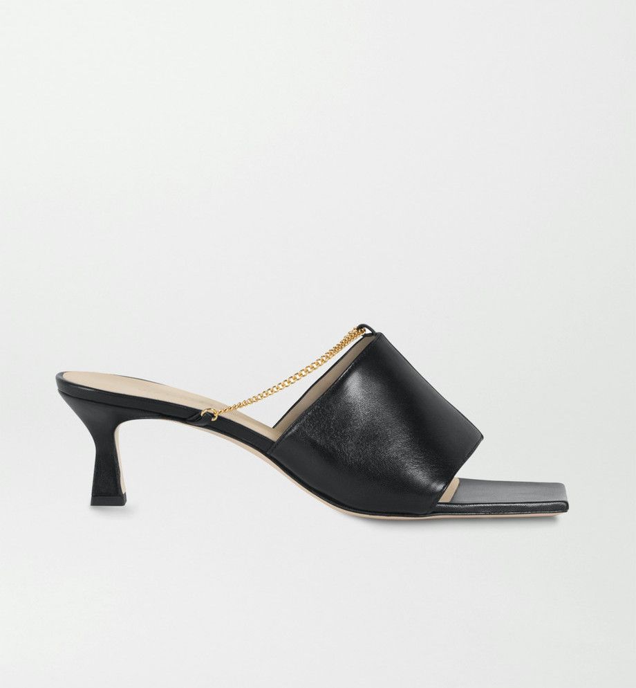 The Fall Shoe Trends Fashion Girls Are Wearing in 2020 | Who What Wear