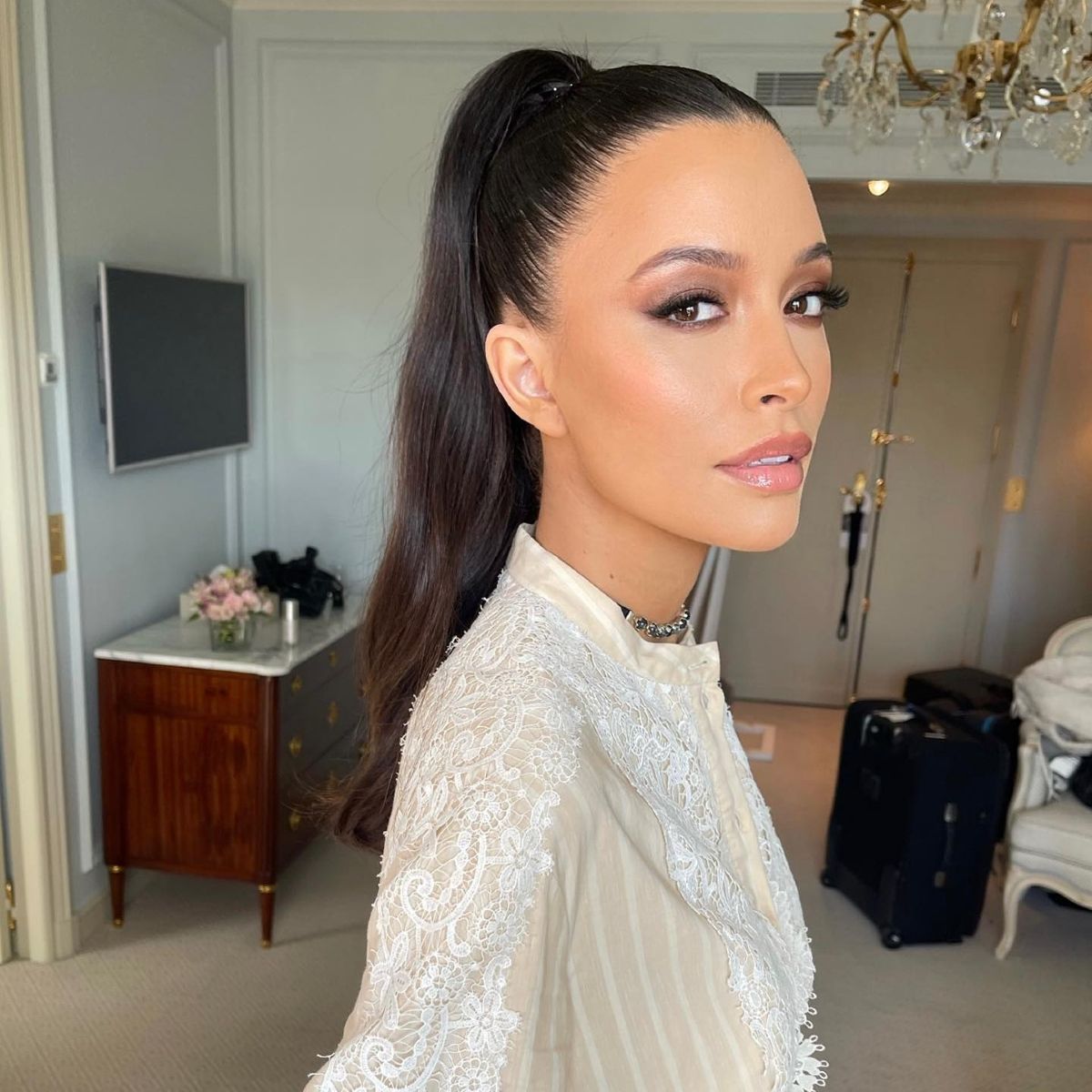 13 Best Foundations for Combination Skin to Know About | Who What Wear