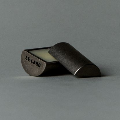 The 9 Best-Smelling Solid Perfumes, Hands Down | Who What Wear