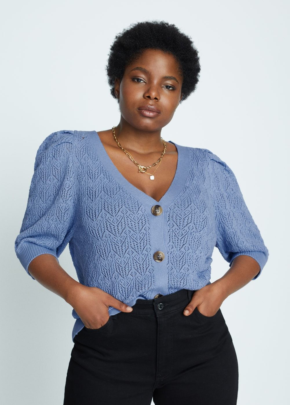 14 Popular Basics With Fashion Girls Around the World | Who What Wear