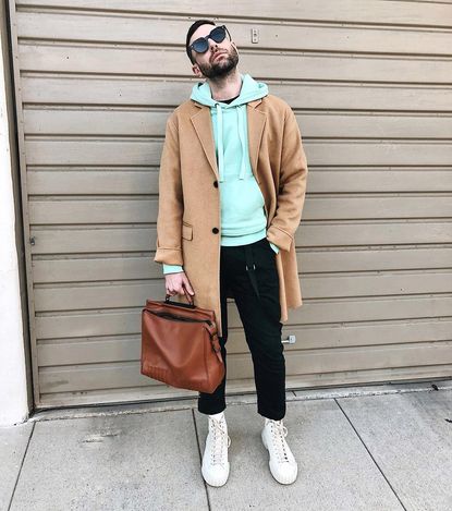 How to Use a Simple Test to Measure Shoe Health | Who What Wear