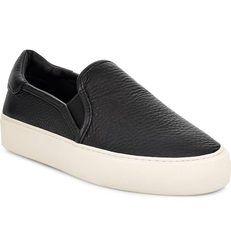 How to Use a Simple Test to Measure Shoe Health | Who What Wear