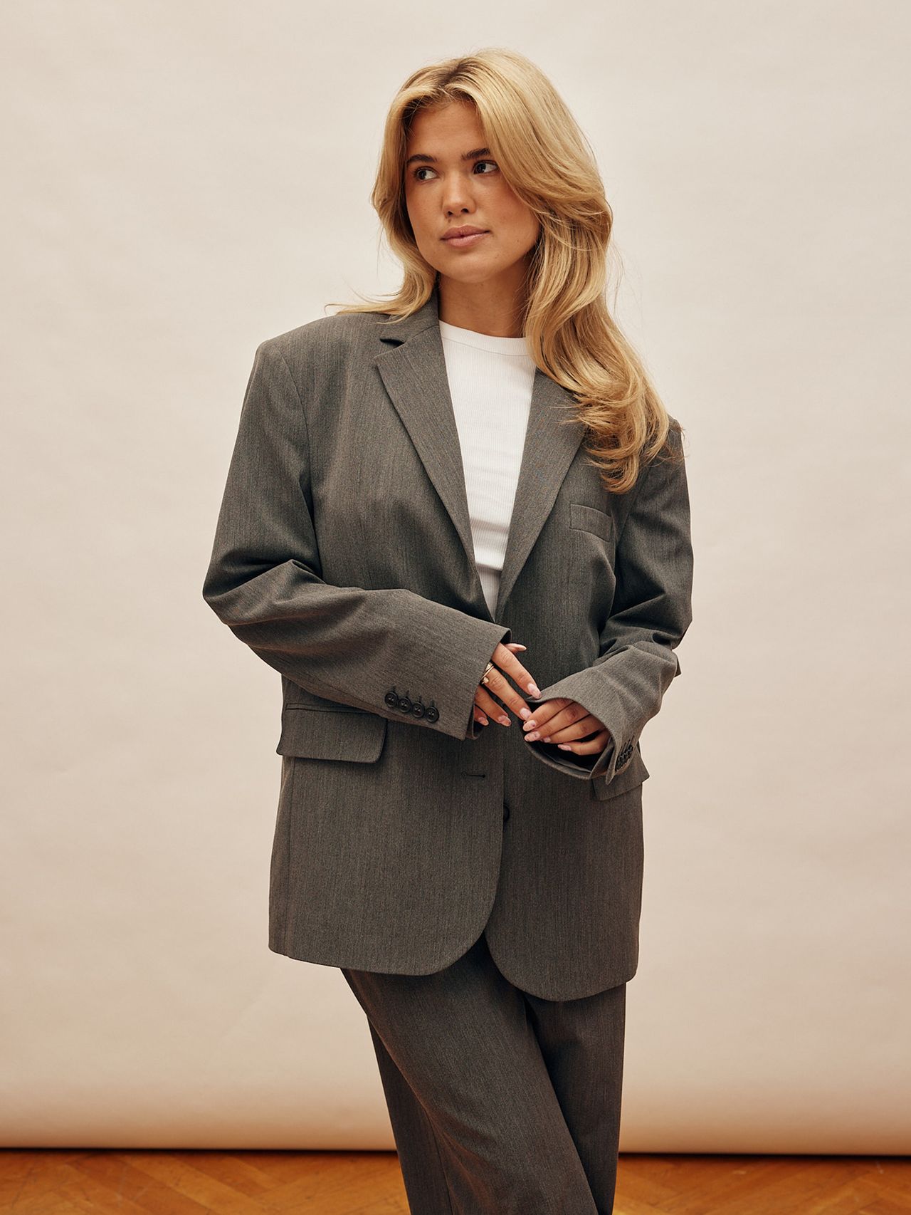 Our Editors Tested and Reviewed the Best Blazers for Women | Who What Wear