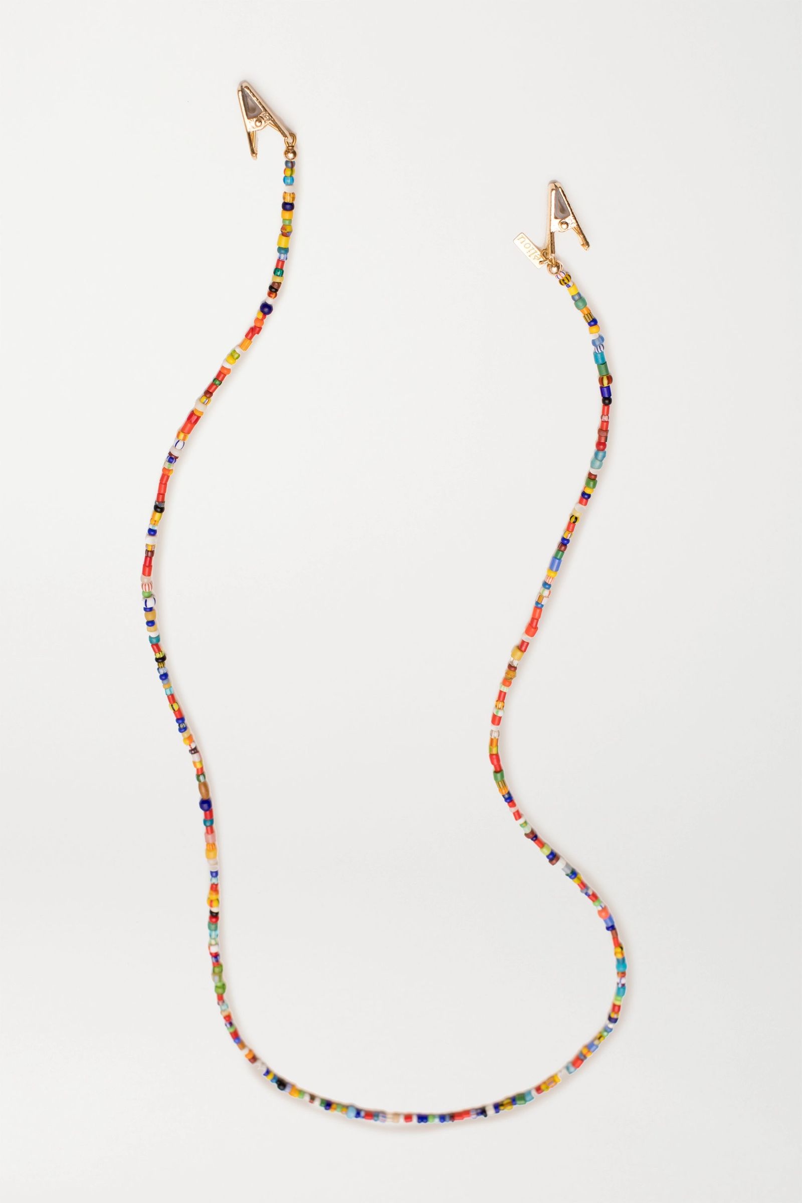 17 Pretty Mask Chains Inspired By Elle Fanning's | Who What Wear