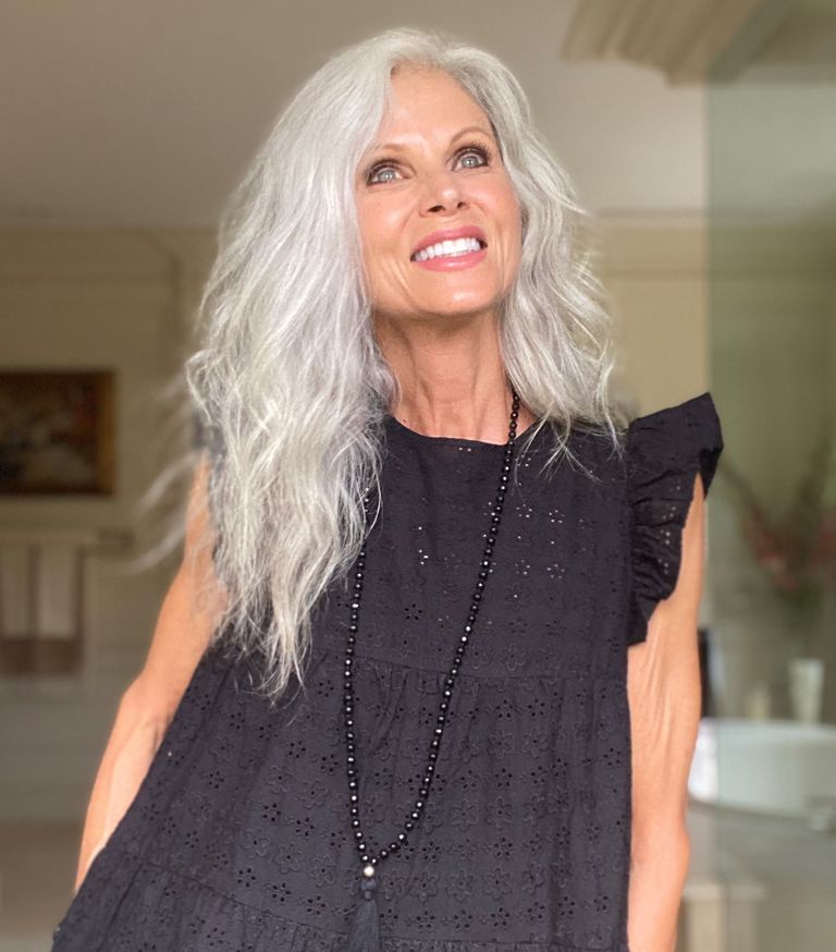 How to Age Gracefully, According to 8 Women Over 40 | Who What Wear