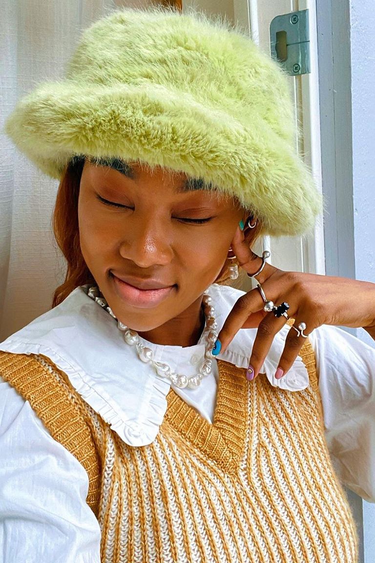 27 Bucket-Hat Outfits That We're Betting You'll Want to Try | Who What Wear