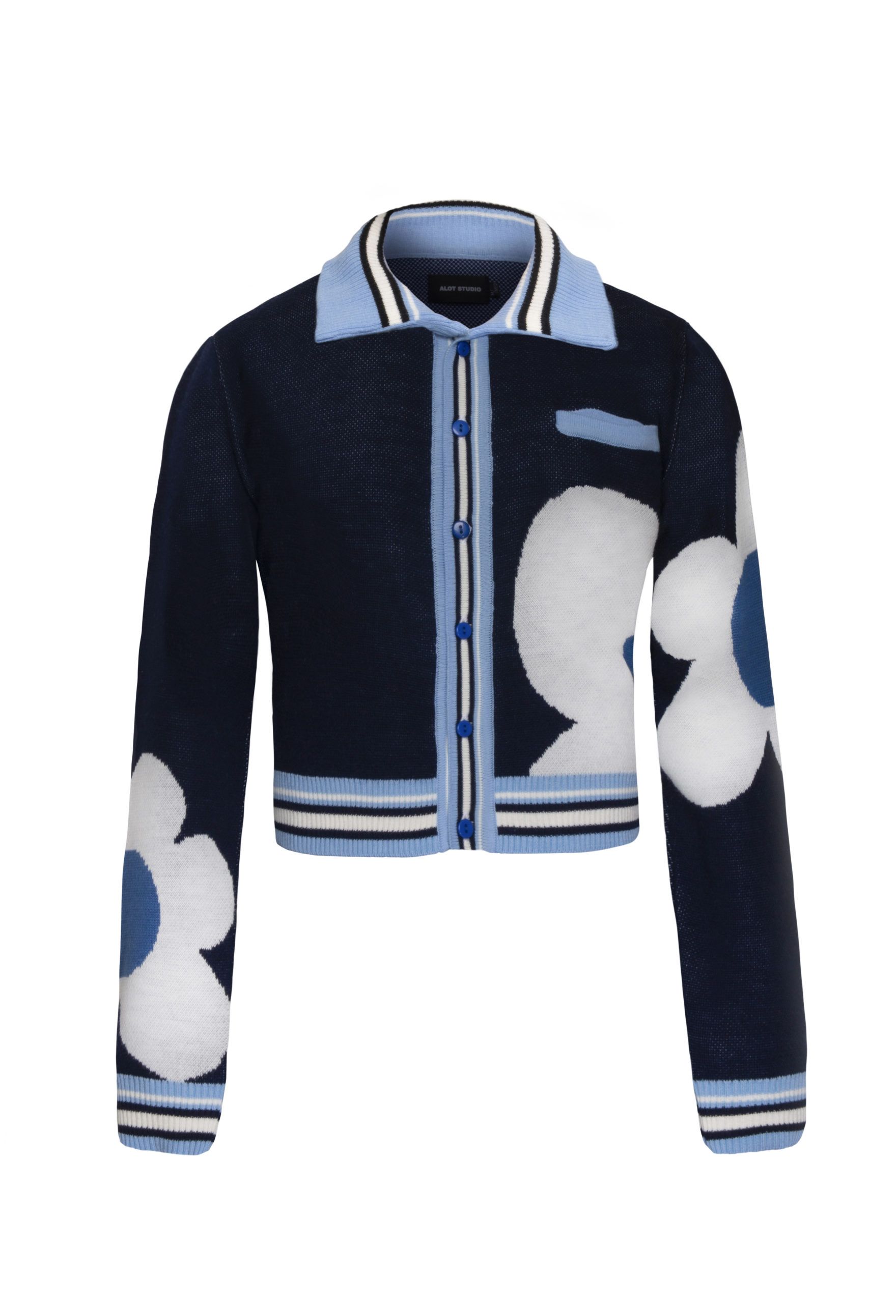 27 Bucket-Hat Outfits That We're Betting You'll Want to Try | Who What Wear