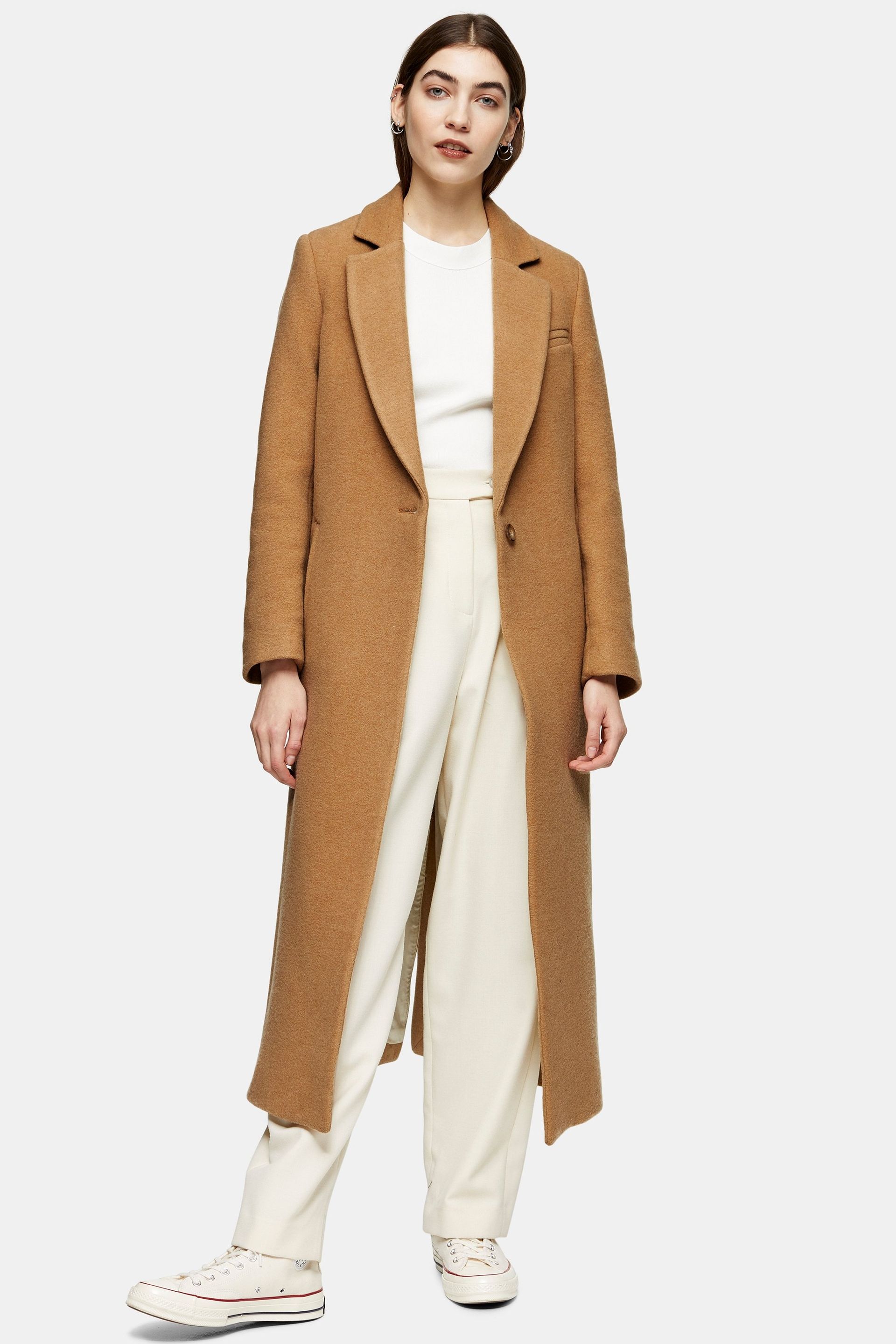 How to Style Maxi Coats Like the Olsen Twins | Who What Wear