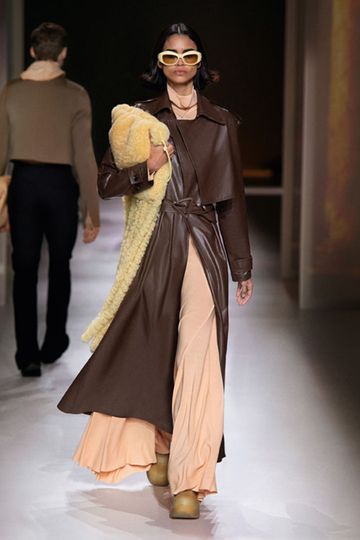 11 Brown Outfits That Prove It's 2021's Big Color Trend | Who What Wear