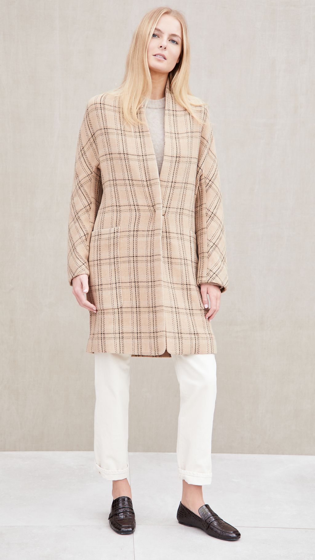 Jennifer Lawrence Wore a Perfect Fall Outfit For the New Era | Who What ...