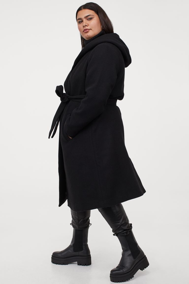 6 New Coat Trends That Are Coming in Hot for 2020 | Who What Wear