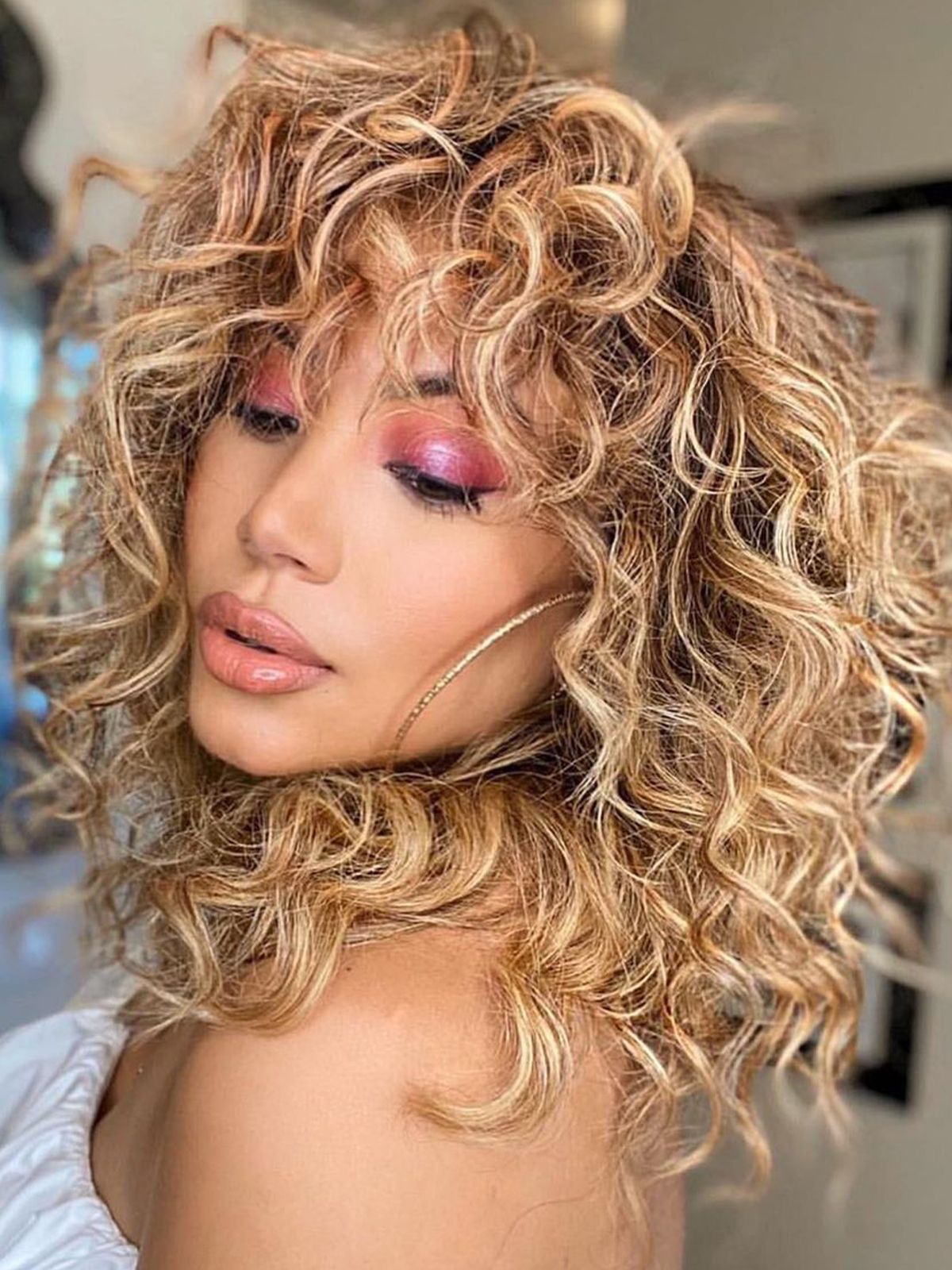 Hairstylist Cynthia Alvarez Shares All of Her Best Hair Tips | Who What ...