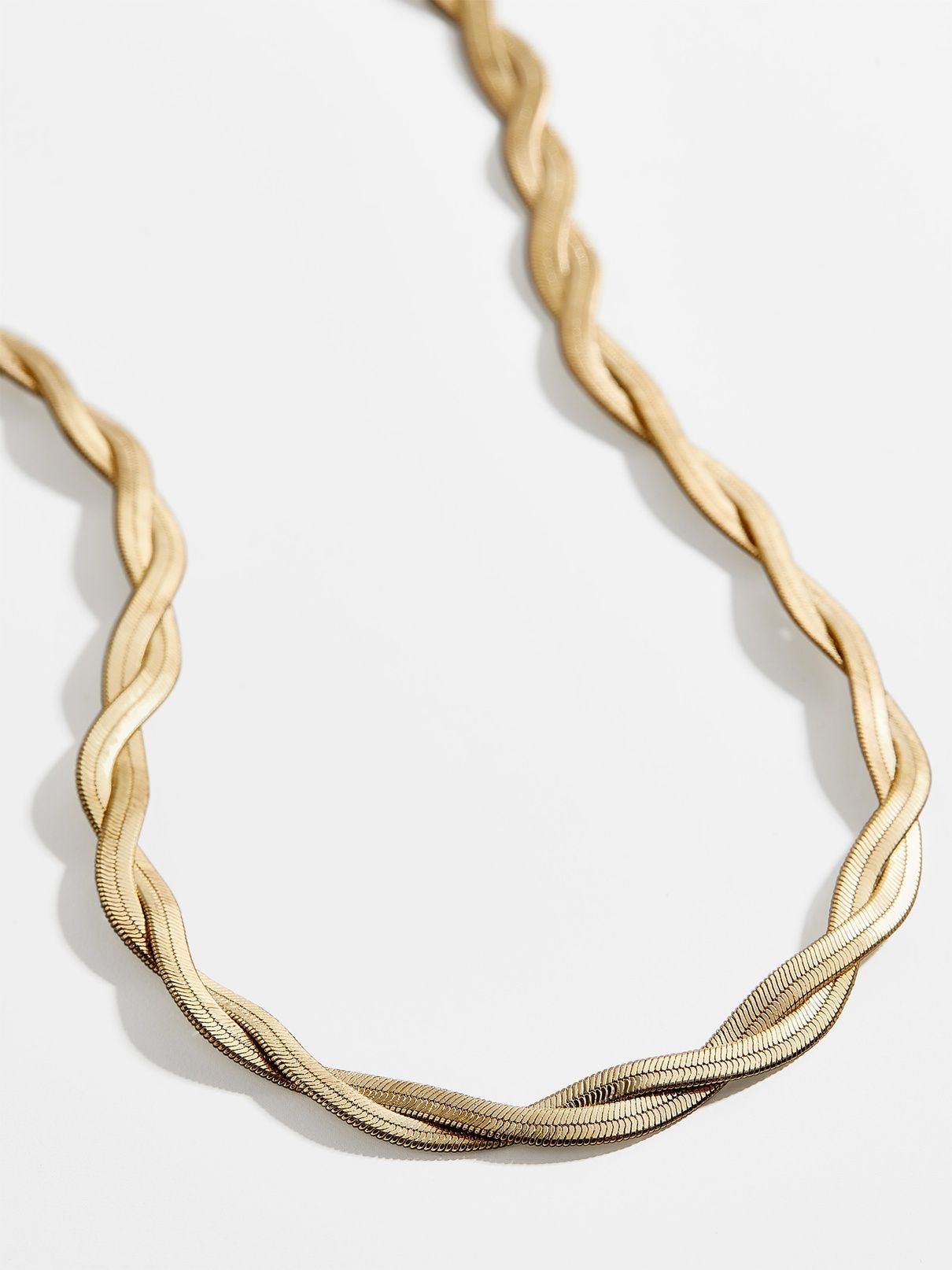Gwyneth Paltrow Wore 2020's Biggest Necklace Trend | Who What Wear
