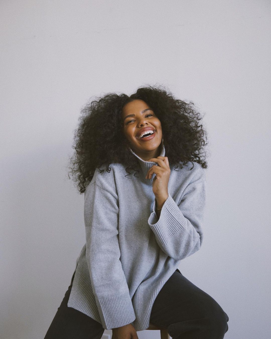 The 8 Best Sweater Brands for the Chicest Pieces | Who What Wear