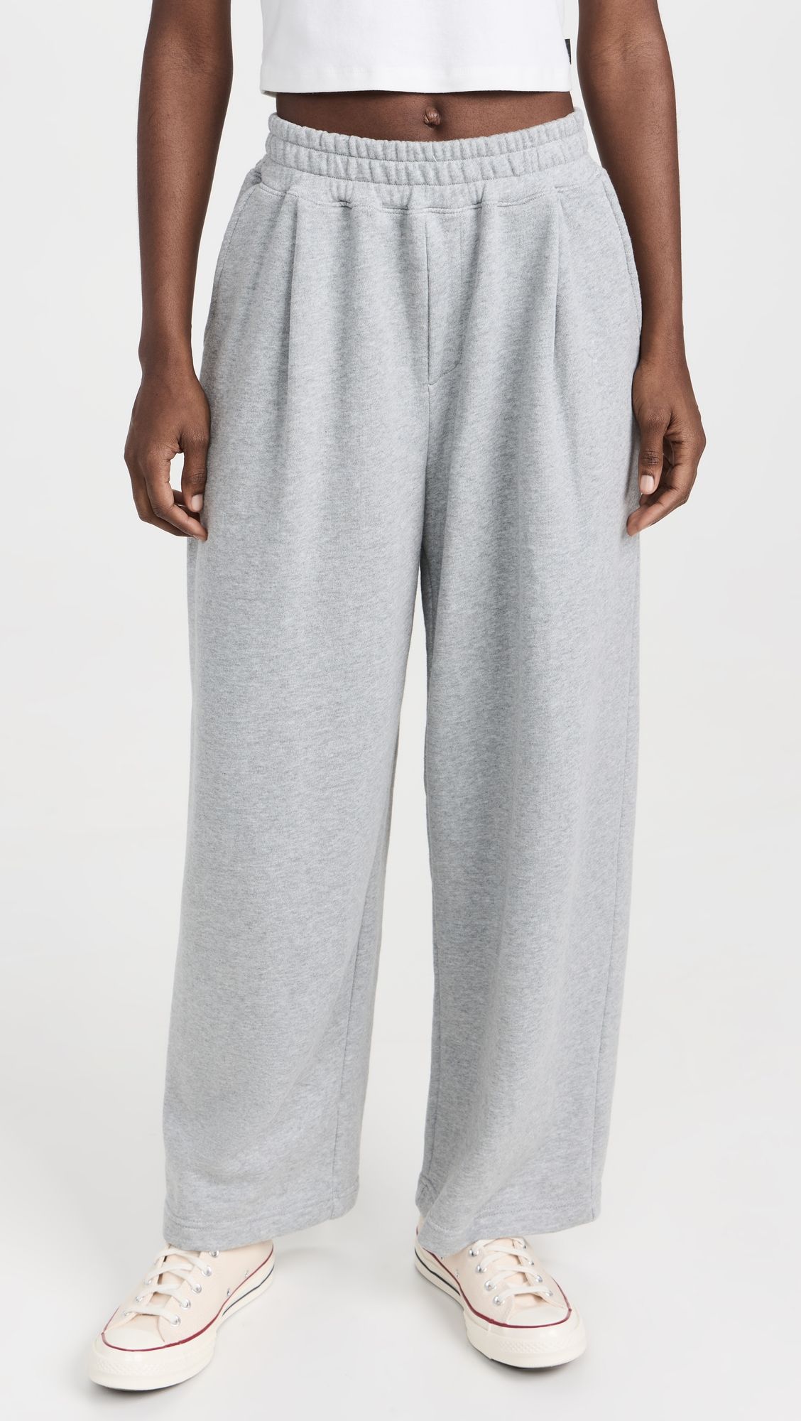 The 17 Best Wide-Leg Sweatpants That Are So Chic | Who What Wear