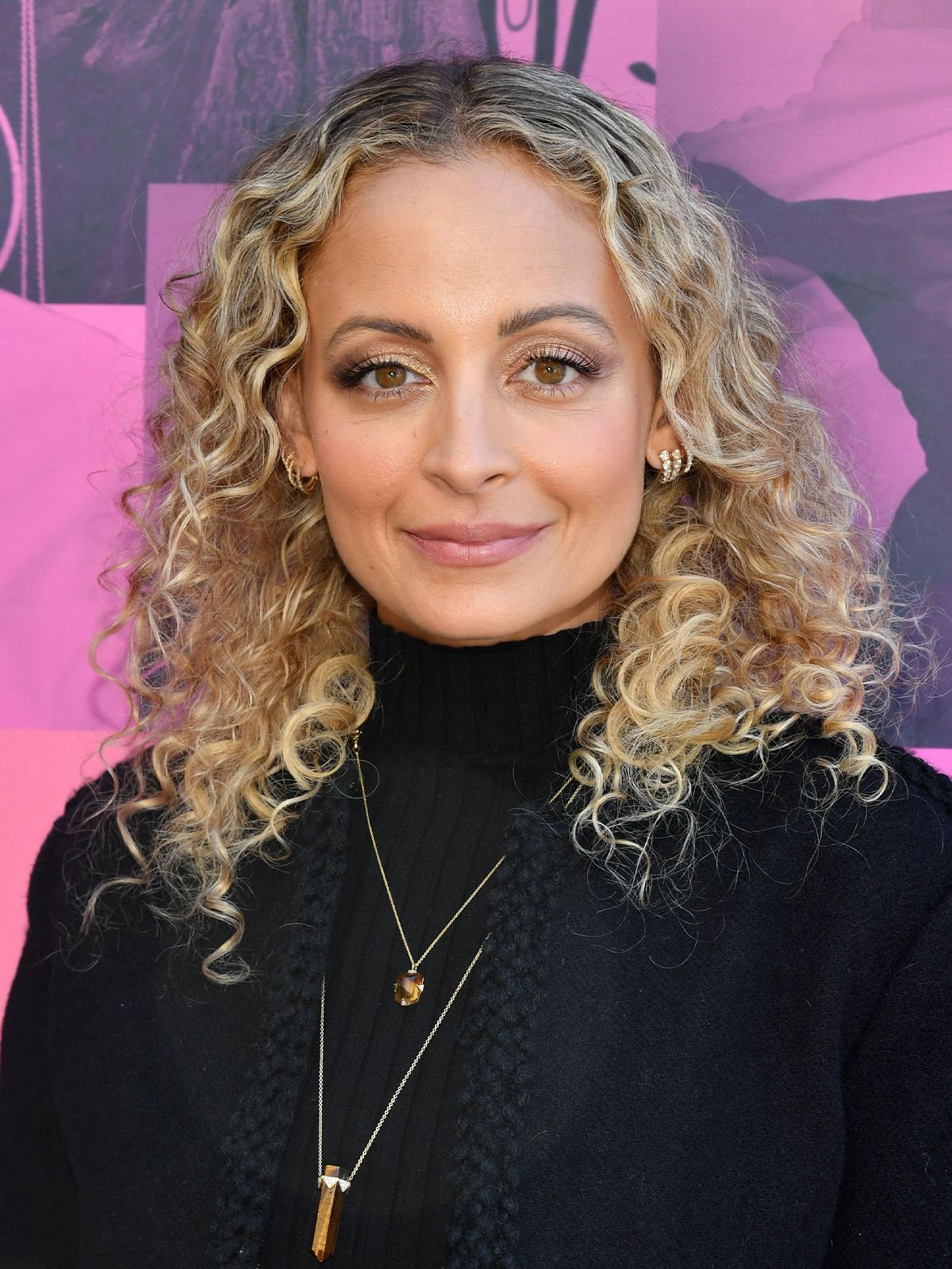 The 5 Best Hair Colors for Thin Hair, According to Experts | Who What Wear