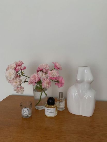 15 Woody Perfumes You'll Want to Try This Season | Who What Wear