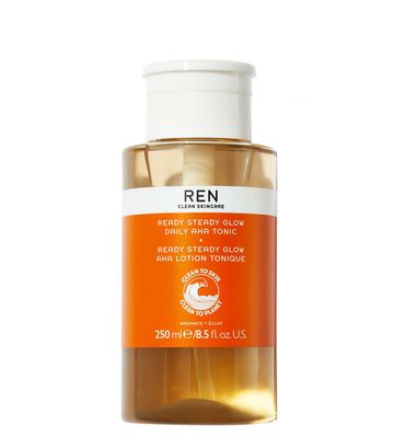 The Most Effective Low-Maintenance Skincare Routine | Who What Wear