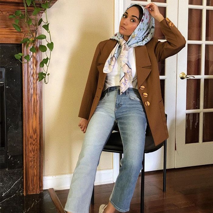 4 New Jean Outfits We're Wearing in 2021—and What's Out | Who What Wear