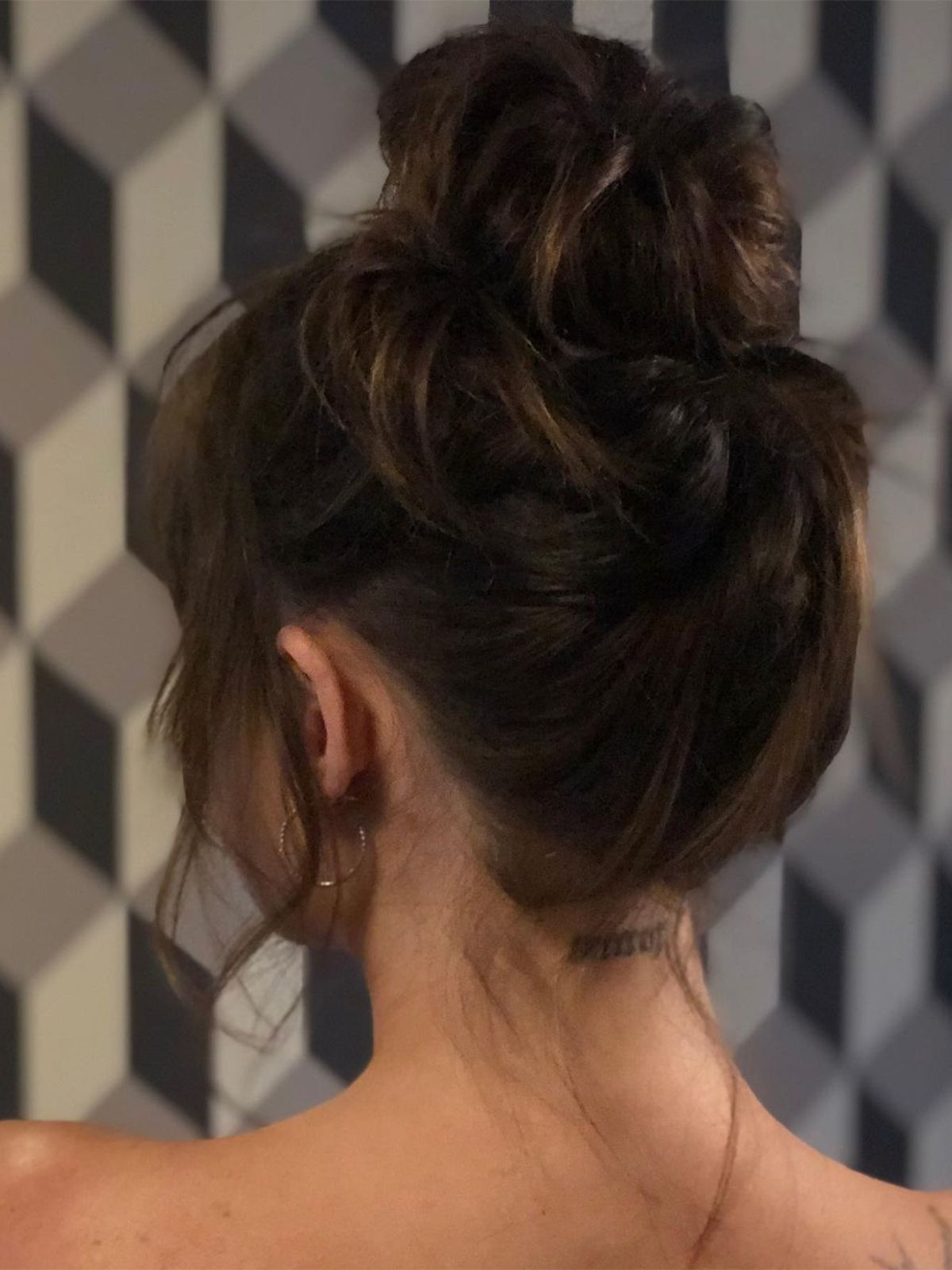 25 Easy Updo Hairstyles You'll Want to Copy | Who What Wear