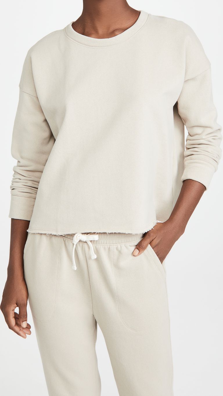 6 Chic Outfits to Wear With Sweats for Women | Who What Wear