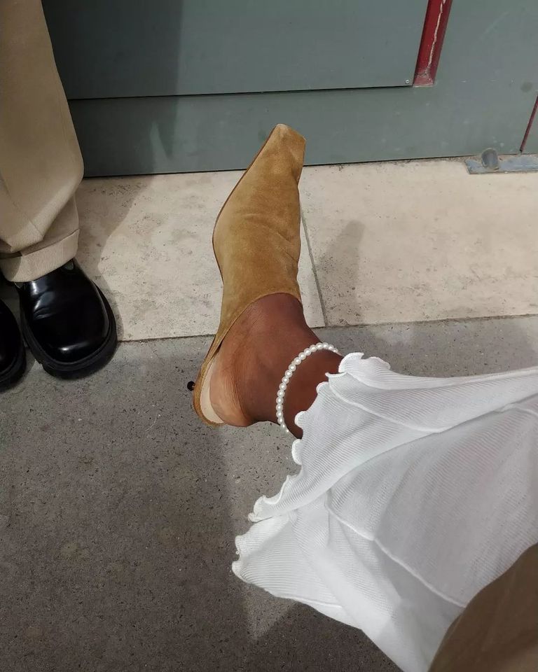 The 8 Best Glues for Shoes That Are So Durable | Who What Wear UK