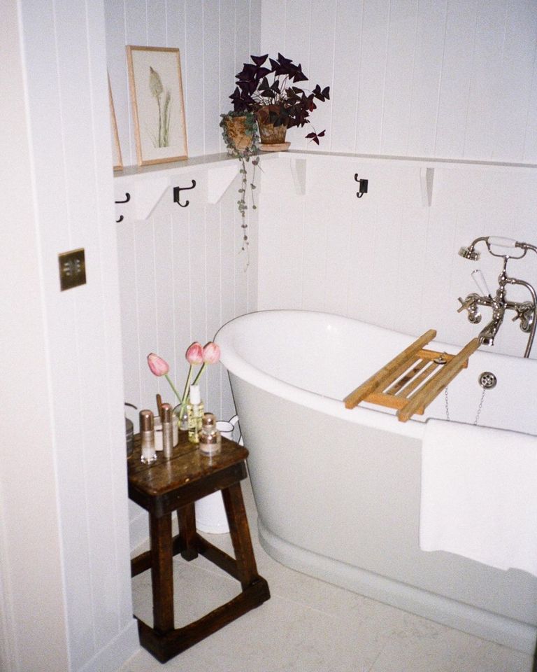 The 24 Best Bath Products, From Body Oils to Bath Salts | Who What Wear