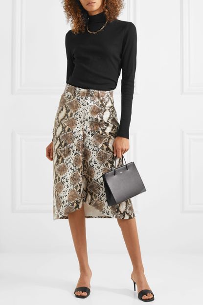 18 Trendy Fashion Essentials a Fashion Girl Swears By | Who What Wear