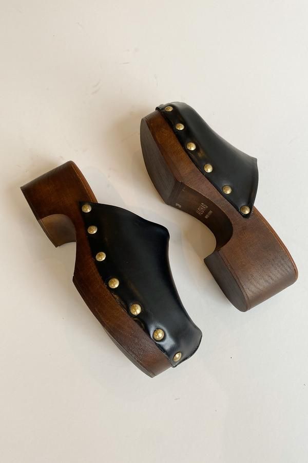 Sarah Jessica Parker Wore Winter's Newest Shoe Trend | Who What Wear