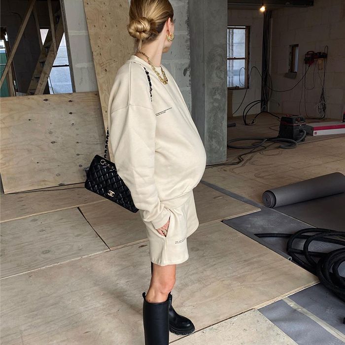 10 Comfortable Fashion Trends Our Editors Are Into | Who What Wear