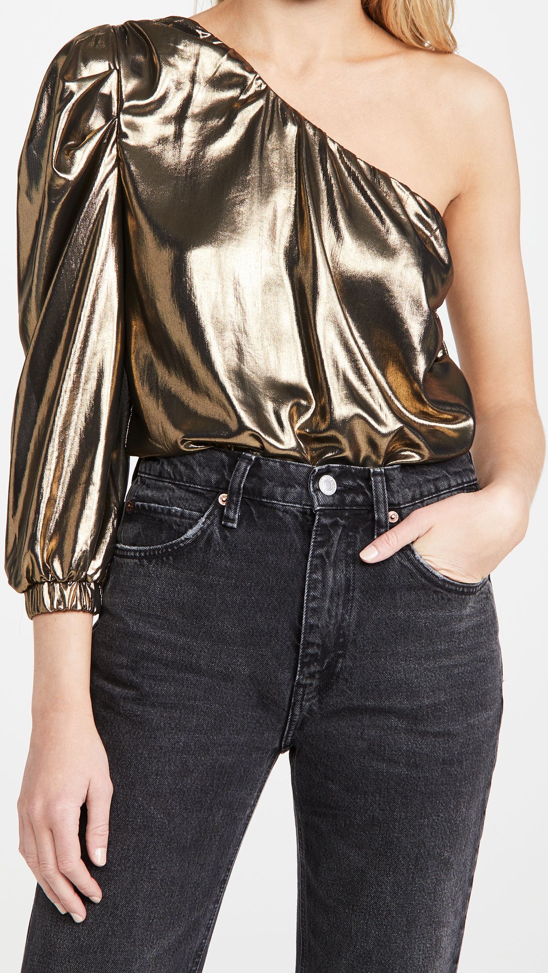 The 5 "Ugly" Fashion Trends That Will Dominate 2021 | Who What Wear