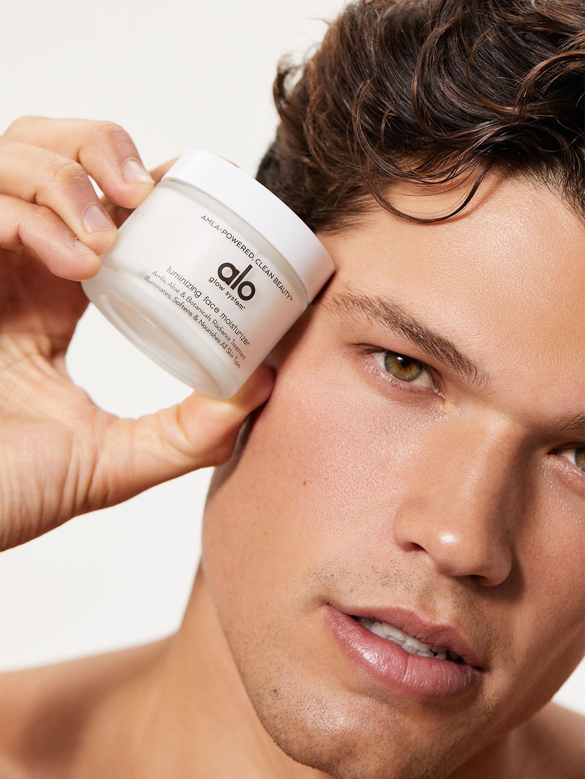 Reviewed: Alo Yoga's New Glow System Beauty Line | Who What Wear