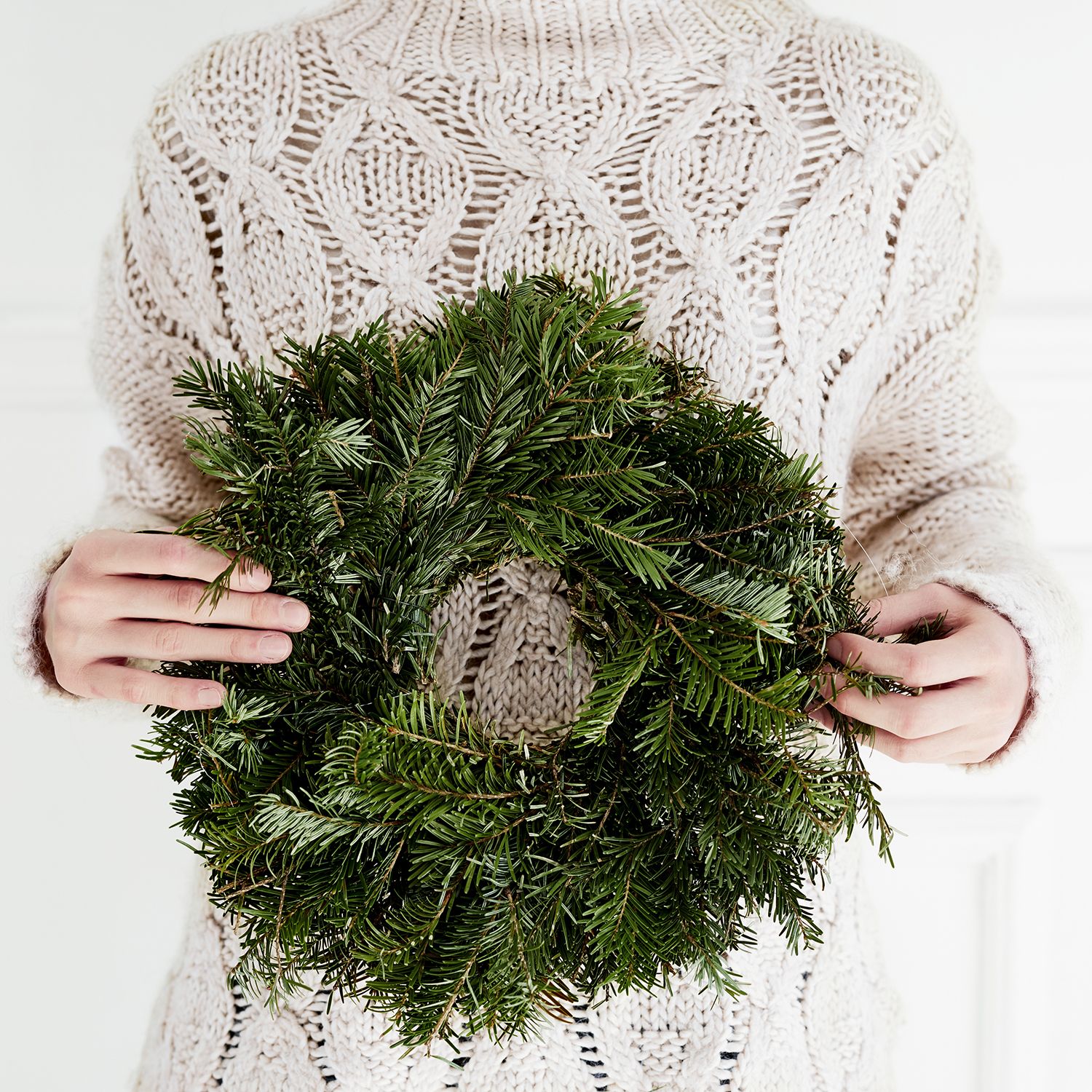 7 Ways to Deal With Holiday Stress During Quarantine | Who What Wear