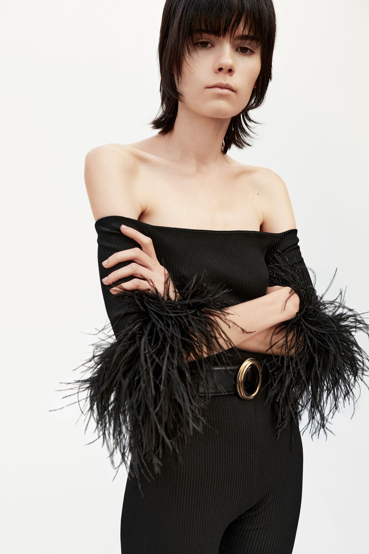 The Best Off-the-Shoulder Outfits, From Celebs to the Runway | Who What ...