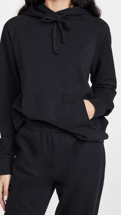 8 Comfortable Clothing Trends That Work for Everyone | Who What Wear