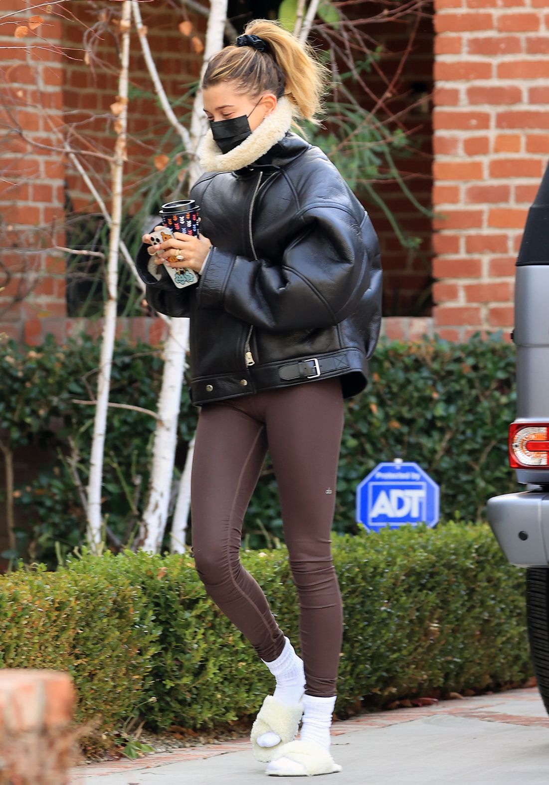 6 Celebrities That Are Really Good at Shopping | Who What Wear