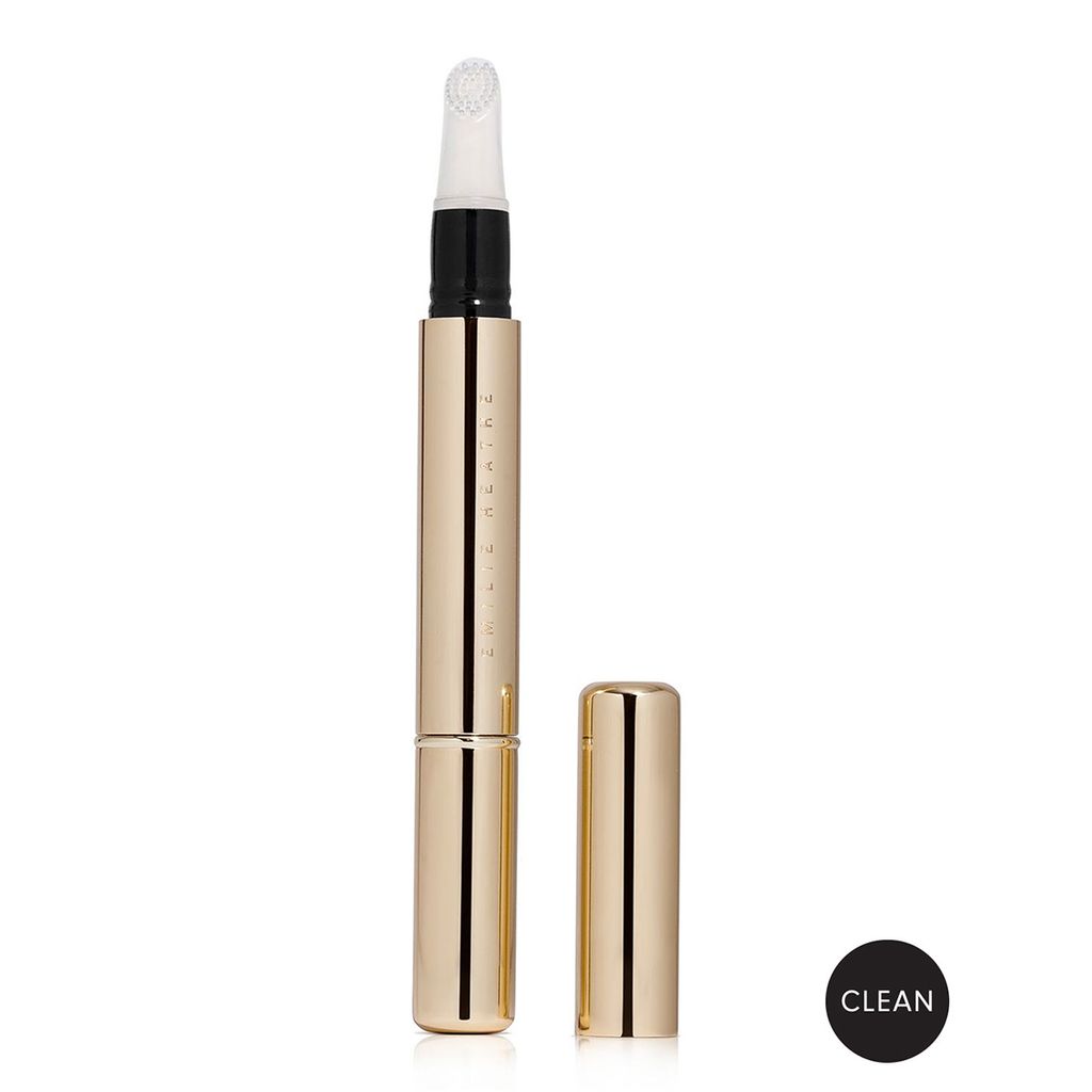 Keyhole Lip Filler: What It Is and What to Expect | Who What Wear