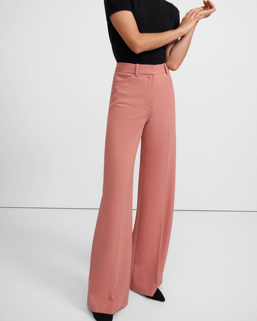 21 Relaxed-Fit Pants for Women That Are So Comfortable | Who What Wear