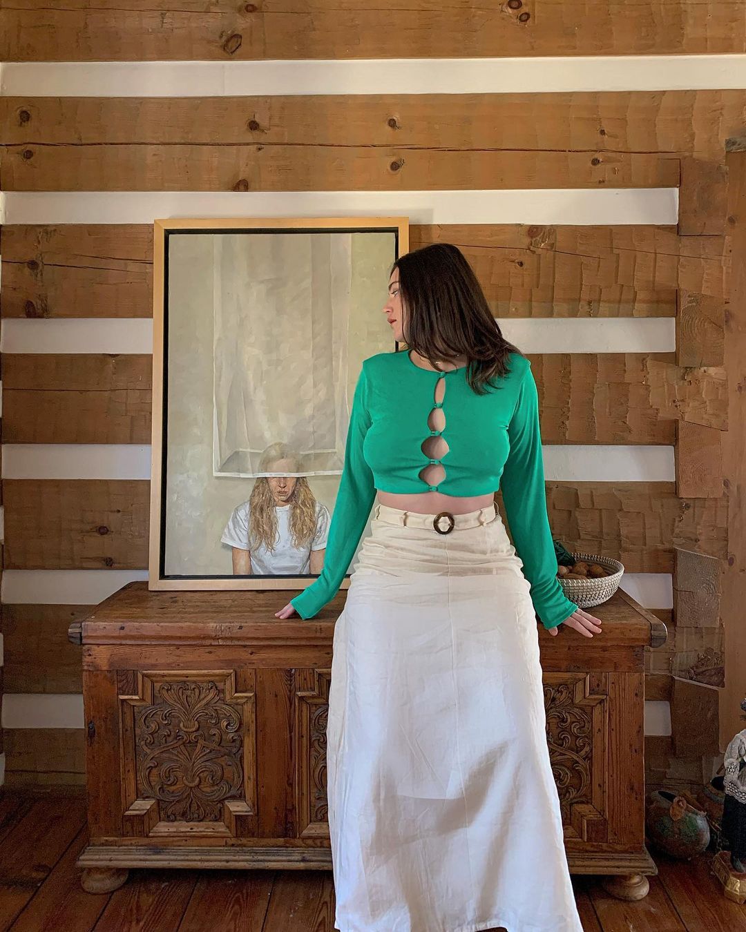 The Revealing "Peekaboo" Trend Replacing Naked Dresses | Who What Wear